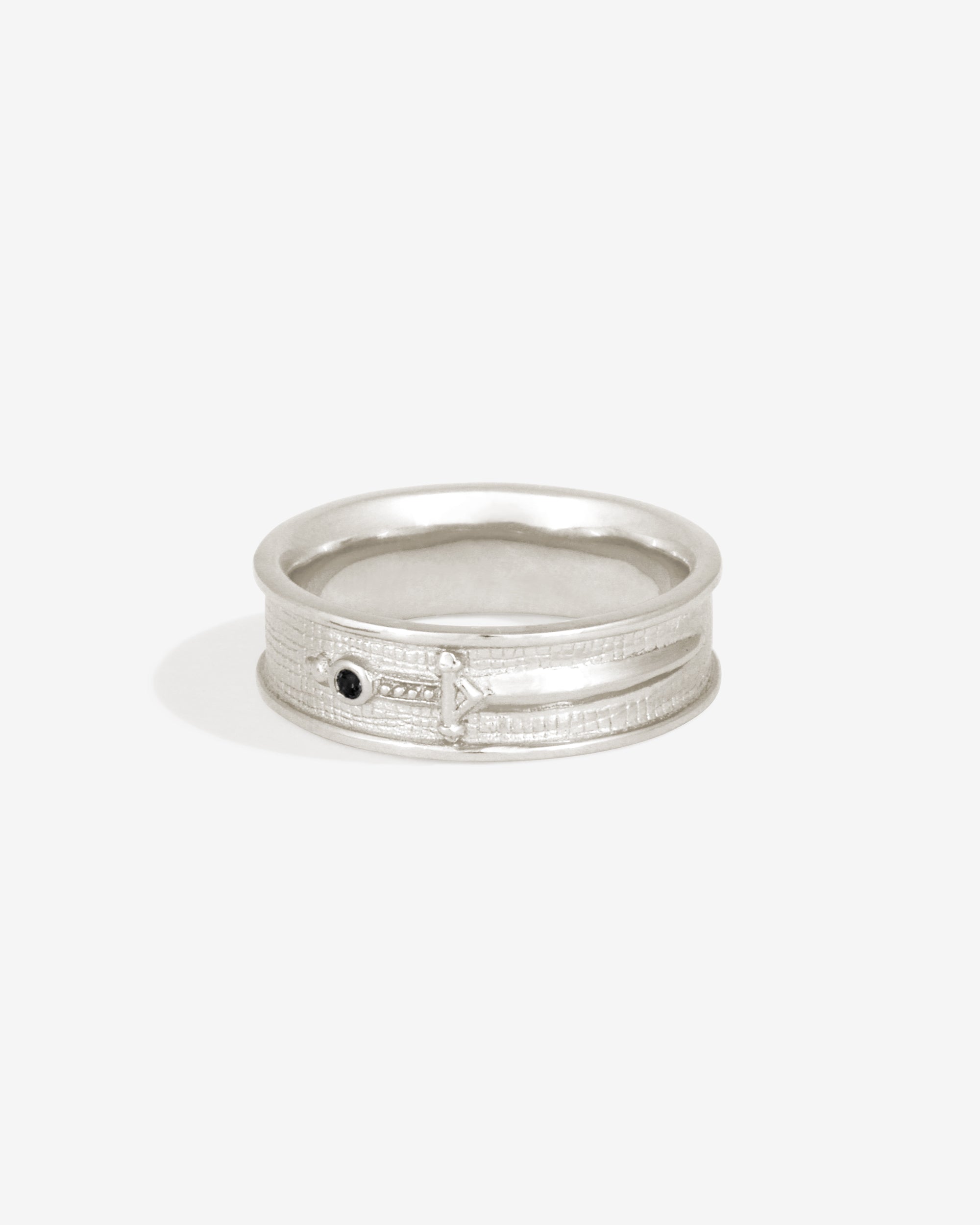 Valor Ring Spinel Silver